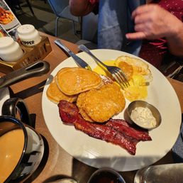 HASH KITCHEN - Updated December 2025 - 558 Photos & 240 Reviews - 9250 ...