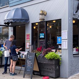 3 LITTLE FIGS - Updated July 2025 - 619 Photos & 713 Reviews - 278 ...