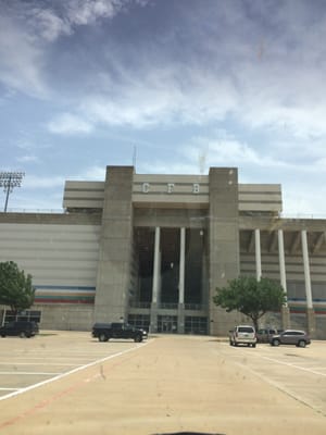 STANDRIDGE STADIUM - Updated October 2025 - 13 Photos - 1330 Valwood ...