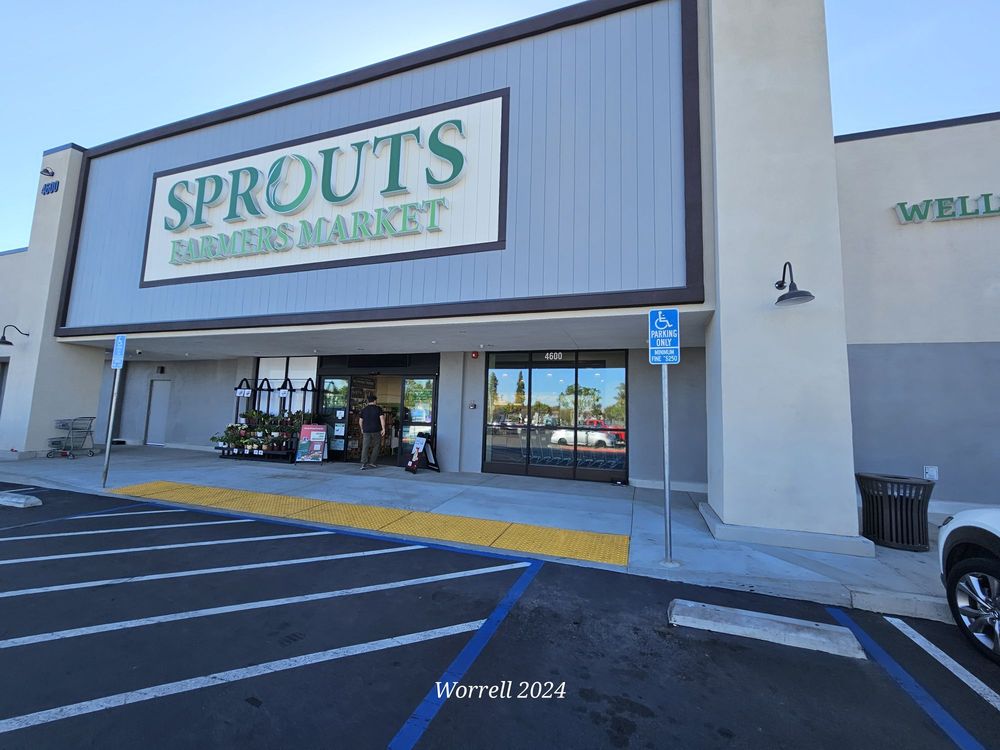 SPROUTS FARMERS MARKET - Updated May 2025 - 56 Photos & 22 Reviews ...