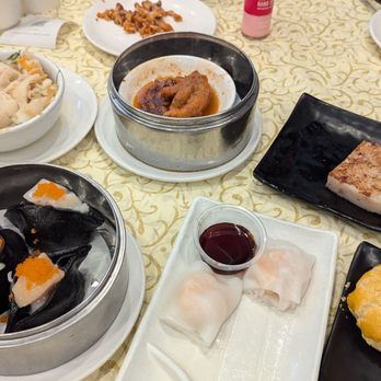 LUNASIA DIMSUM HOUSE - Updated August 2024 - 6518 Photos & 2204 Reviews ...