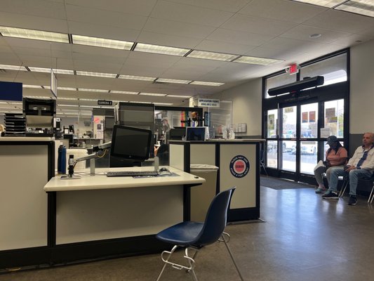 DMV OFFICE IN VAN NUYS - Updated December 2025 - 89 Photos & 398 ...