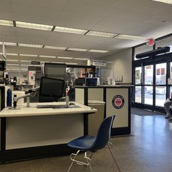 DMV OFFICE IN VAN NUYS - 77 Photos & 354 Reviews - 14920 Vanowen St ...