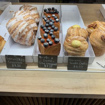 BREADY CAFE - Updated June 2025 - 150 Photos & 27 Reviews - 15 Connie ...