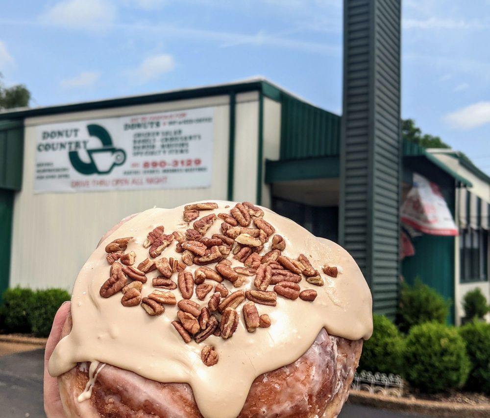 DONUT COUNTRY - 91 Photos & 117 Reviews - 1311 Memorial Blvd ...