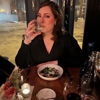 LILITH - Updated April 2025 - 349 Photos & 92 Reviews - 238 Spahr St ...