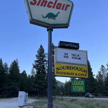SOURDOUGH LODGE - Updated October 2025 - 40 Photos & 32 Reviews - 8406 ...