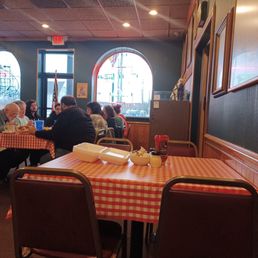 SUNRISE INN - Updated July 2025 - 183 Photos & 211 Reviews - 510 E ...