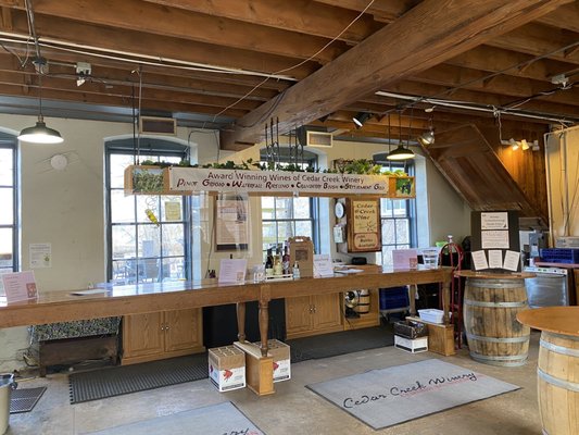 CEDAR CREEK WINERY - 97 Photos & 82 Reviews - N 70 W 6340 Bridge Rd ...