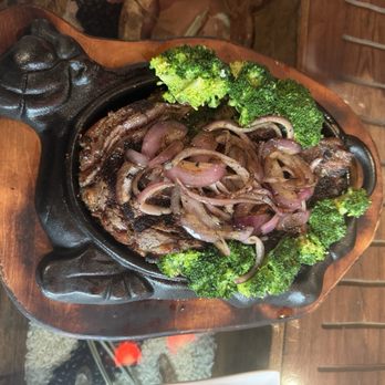 RED 88 - WILLOWS - Updated January 2025 - 73 Photos & 30 Reviews - 110 W Sycamore St, Willows ...