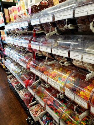 BUCKEYE CANDY COMPANY - 82 Photos & 26 Reviews - 355 Granville St ...