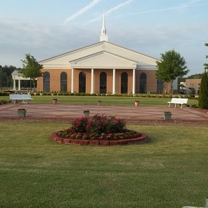 2819 CHURCH - Updated January 2025 - 2250 Perry Blvd NW, Atlanta ...