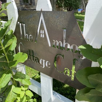 THE AMBOY COTTAGE CAFE - Updated October 2025 - 18 Photos & 37 Reviews ...