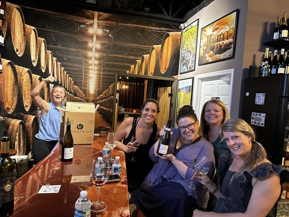 GRAPE BOTTLE - Updated August 2025 - 2668 Bayshore Blvd, Dunedin ...