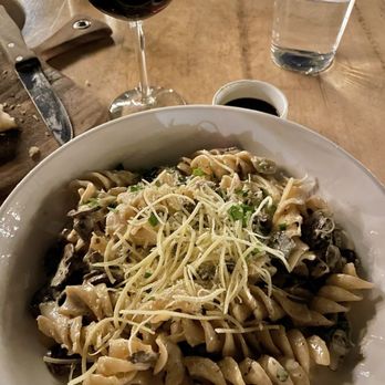 LOCALE NEIGHBORHOOD ITALIAN - Updated January 2025 - 1034 Photos & 588 ...