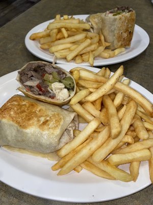 LISA’S LUNCHBOX - Updated December 2025 - 11 Photos - 16651 14 Mile Rd ...