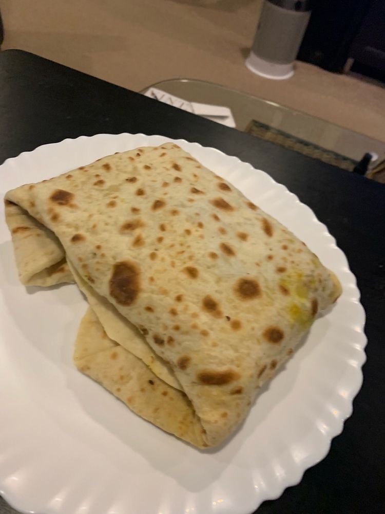 MOLLY’S HOTTE SHOPPE- ROTI & DOUBLES - 12 Reviews - 490 Chrysler Dr ...