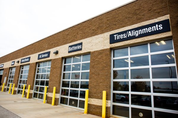 GATEWAY AUTO SERVICE & COLLISION CENTER - Updated November 2025 - 14 ...