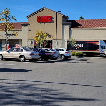 VONS - Updated December 2024 - 141 Photos & 189 Reviews - 7311 N ...