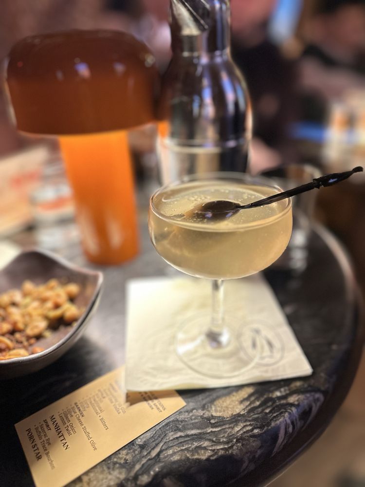 CARRY ON - Updated December 2025 - 436 Photos & 105 Reviews - 2 N ...