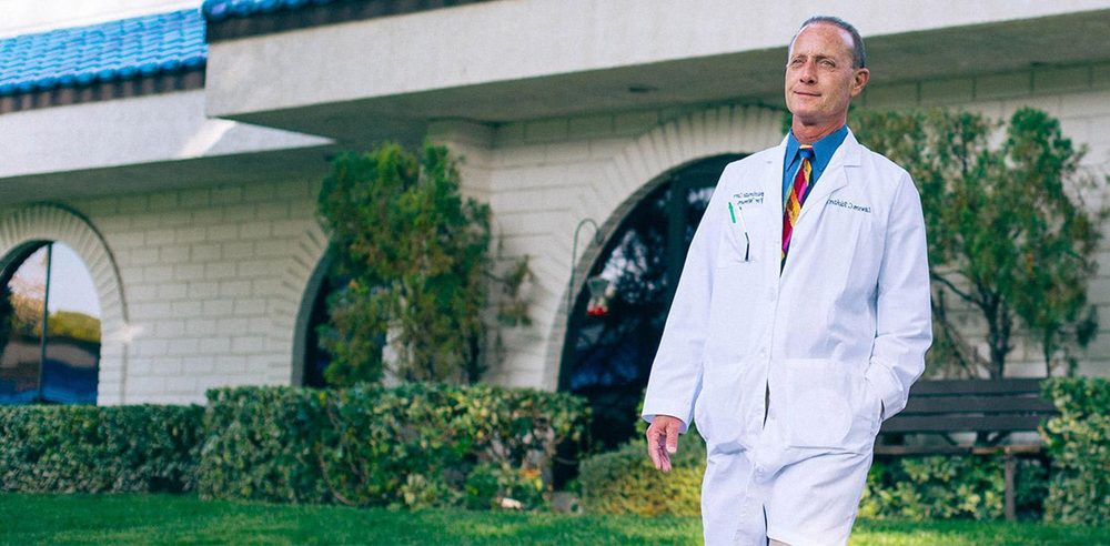 LAWSON RICHTER, MD - Updated September 2025 - 601 S Rancho Dr, Las ...