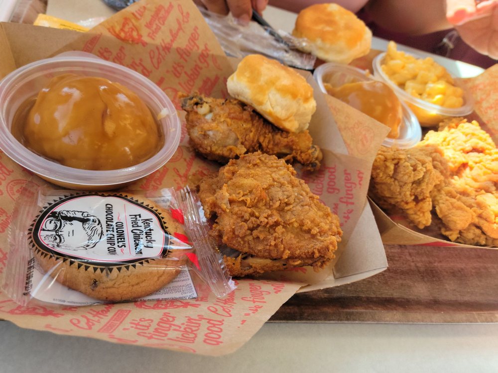 KFC - Updated November 2025 - 18 Photos & 22 Reviews - 848 E 32nd St ...