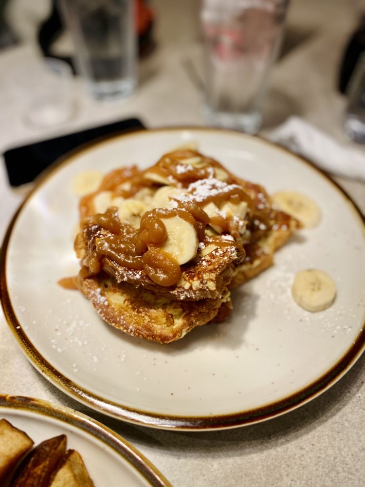 THE PARAMOUNT - 1092 Photos & 1731 Reviews - 44 Charles St, Boston ...