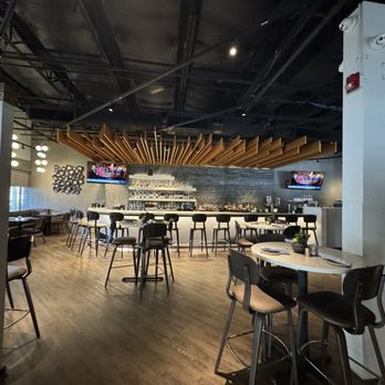 HECK’S CAFE - Updated January 2025 - 130 Photos & 114 Reviews - 3355 ...