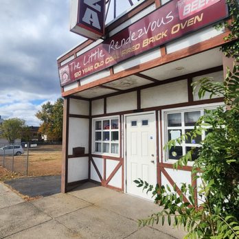 LITTLE RENDEZVOUS - Updated December 2025 - 276 Photos & 232 Reviews ...