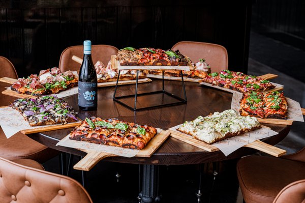 ELLA’S ITALIAN PUB - GENEVA - Updated July 2025 - 102 Photos & 132 ...