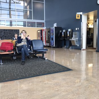 COMOX VALLEY AIRPORT YQQ - Updated January 2026 - 25 Photos & 10 ...