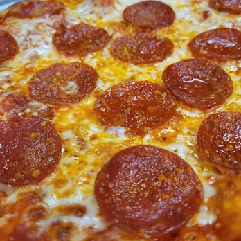 CAST IRON CHEF PIZZA & BAR - Updated September 2025 - 29 Photos & 28 ...