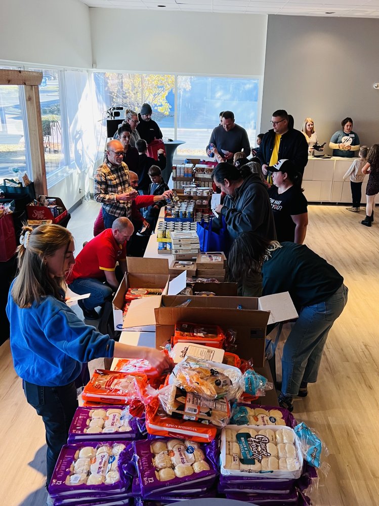 HOPE POINT CHURCH - Updated December 2025 - 64 Photos - 2080 E 151st St ...