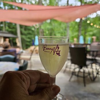 BENNY VINO URBAN WINERY - Updated October 2025 - 36 Photos & 39 Reviews ...