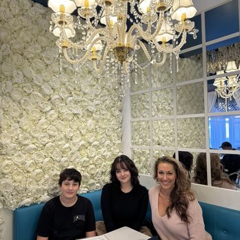 THE BLOOM LOUNGE - Updated February 2025 - 466 Photos & 218 Reviews ...