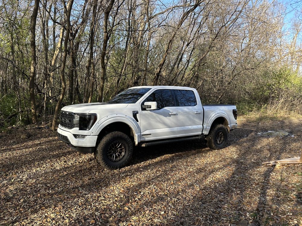 M&R AUTO BODY - Updated December 2025 - 25 Photos & 10 Reviews - 2602 W ...