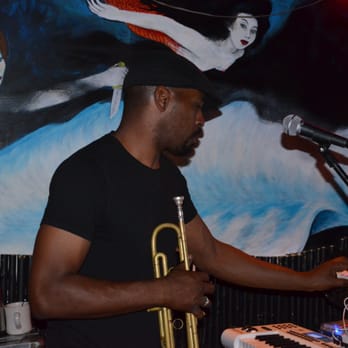 SEAMONSTER LOUNGE - Updated July 2024 - 101 Photos & 136 Reviews - 2202 ...