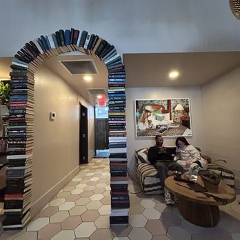 THE READING ROOM - Updated December 2025 - 207 Photos & 104 Reviews ...