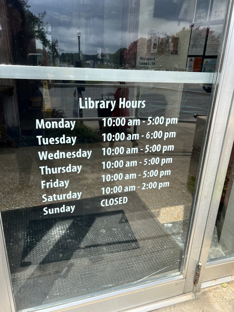 CAPE CHARLES MEMORIAL LIBRARY - Updated July 2024 - 201 Mason Ave, Cape ...