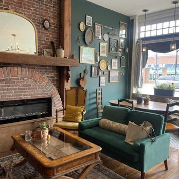 ELEVENSES CAFE & BAKERY - Updated August 2025 - 60 Photos & 11 Reviews ...