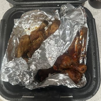 BUFFALO BOSS BROOKLYN’S FINEST WINGS - Updated August 2025 - 45 Photos ...