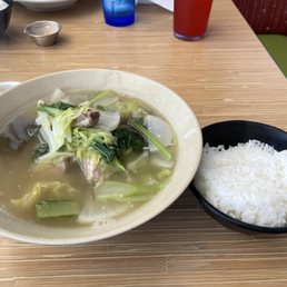 UTAGE RESTAURANT & LOUNGE - 1510 Photos & 472 Reviews - 1286 Kalani St ...