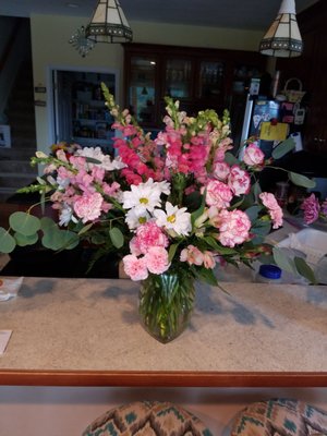 LASTING IMPRESSIONS FLORIST - Updated August 2024 - 17 Photos & 18 ...