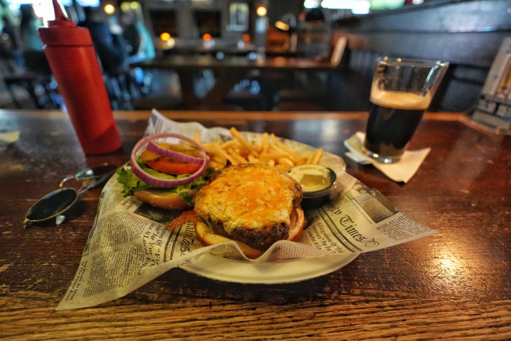 THE BULLDOG - Updated January 2026 - 140 Photos & 192 Reviews - 4385 ...