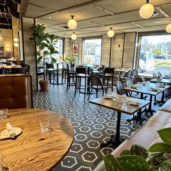 CASADORO - Updated May 2025 - 334 Photos & 114 Reviews - 2929 Berlin Tpke, Newington ...