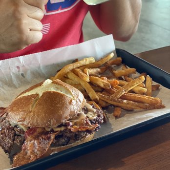 MUDDY BANKS BREWERY - Updated July 2024 - 50 Photos & 26 Reviews - 725 ...