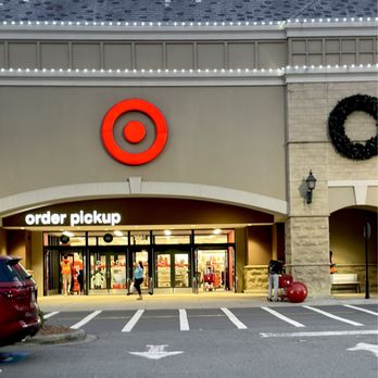 TARGET - Updated October 2025 - 44 Photos & 46 Reviews - 7860 Rea Rd ...