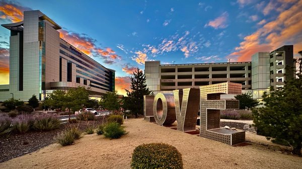 RENOWN REGIONAL MEDICAL CENTER - Updated October 2025 - 215 Photos ...