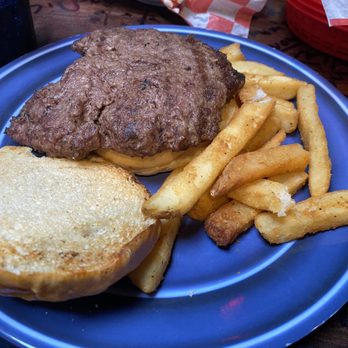 PURPLE PARROT GRILL - Updated August 2024 - 422 Photos & 562 Reviews ...