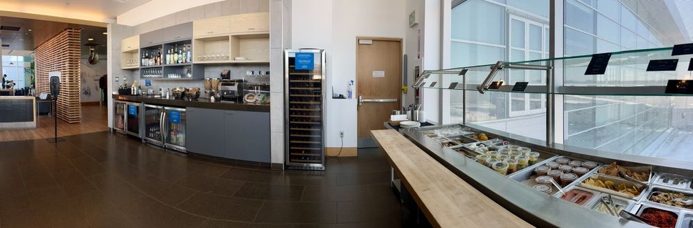 CLUB MED VIP LOUNGE - Updated April 2024 - 505 Rue Principale, Quebec ...